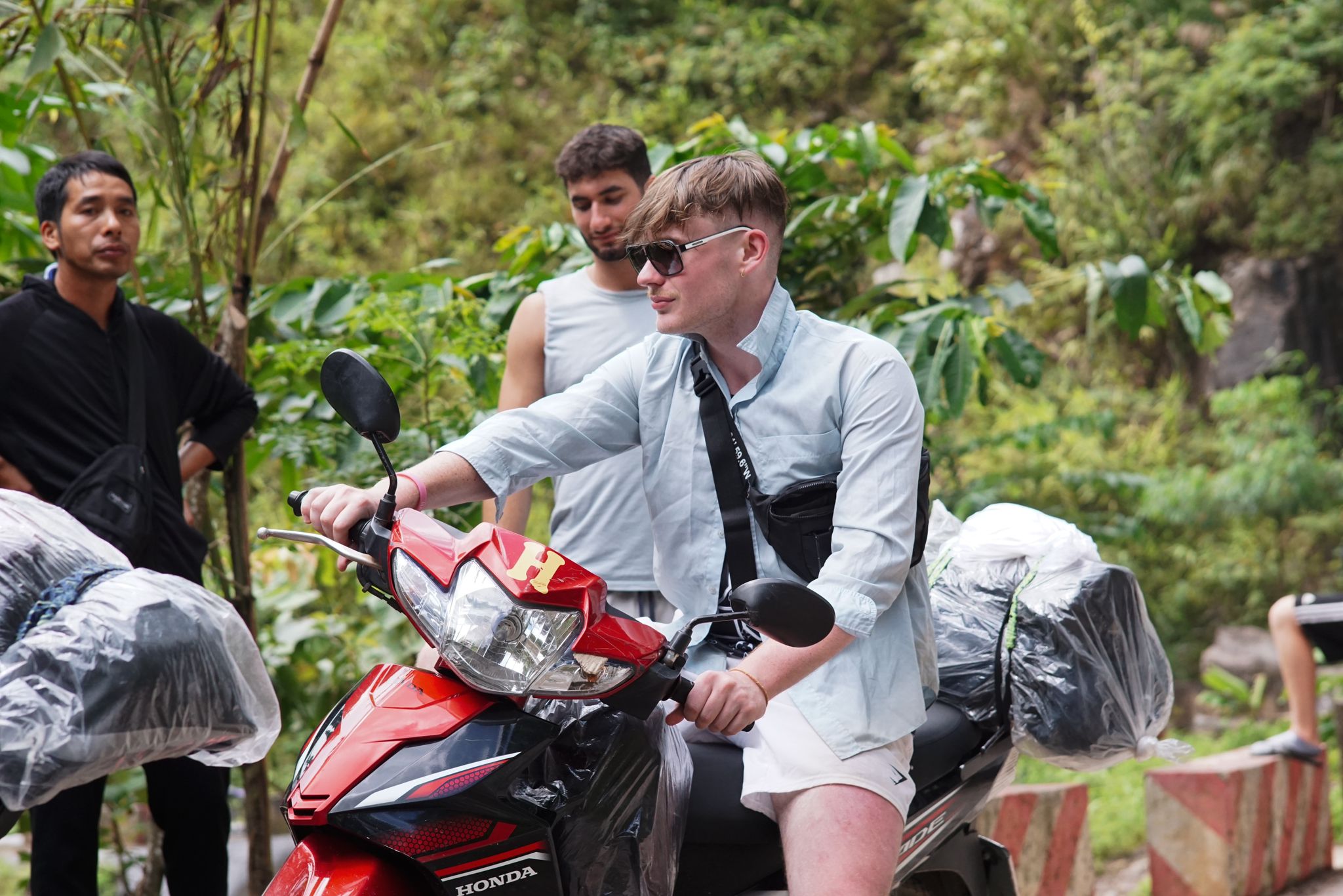 Ha Giang Loop 2d1n tour (included 2 ways bus) - Hong Hao Travel